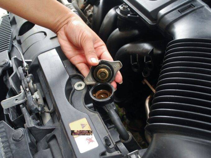 Radiator Cap: Basic Function - Failure Symptoms - How Important is it