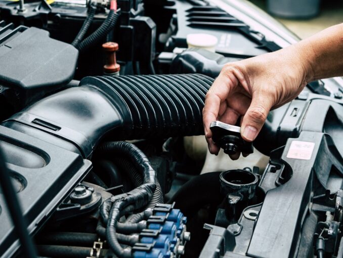 Engine Knocking - Pinging - Rattling Noise - Most Common Causes